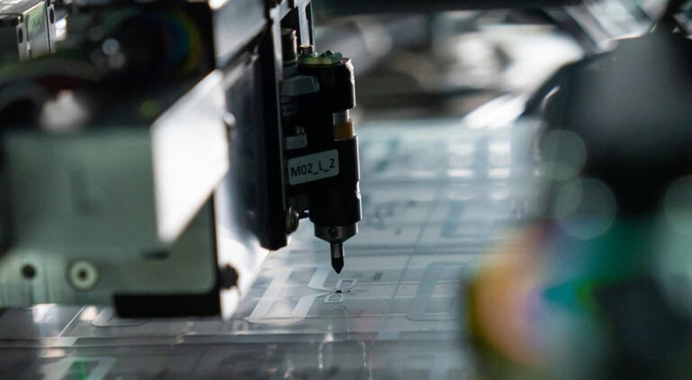 Identiv: IoT complexe à grande échelle, fabrication MCM